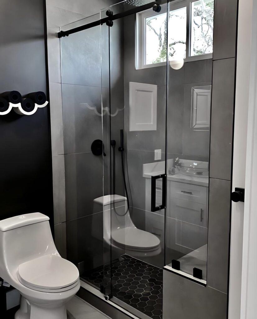 Framed Showers/Bath Enclosures - Absolute Glassworks